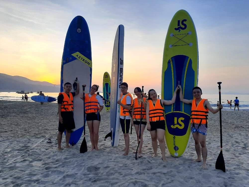 Rowing SUP - Hotel Le Bouton, Da Nang | Official Site